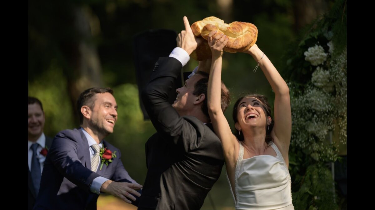 45 Unusual Wedding Traditions From Across The World: A Journey Through ...