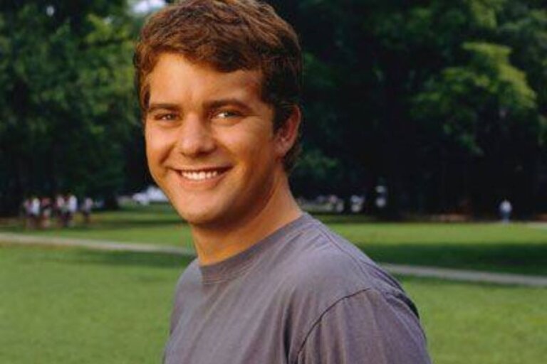 ‘90s Heartthrobs: Then and Now—A Nostalgic Journey - Blossom